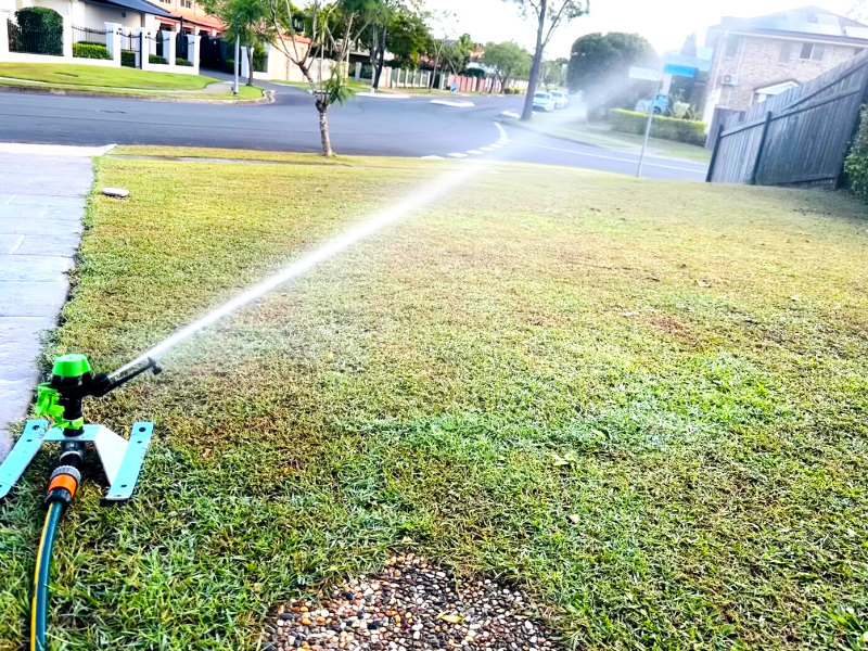 Portable DuCaR Atom 14 Part Circle Sprinkler with 3/4" Skid Base